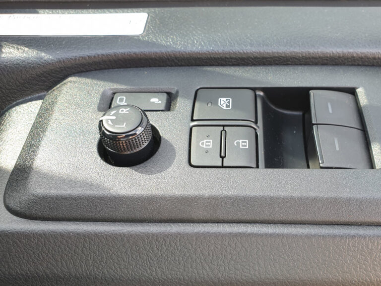 Auto up/down Window Module Suits Passengers Window Switch - Trac ...