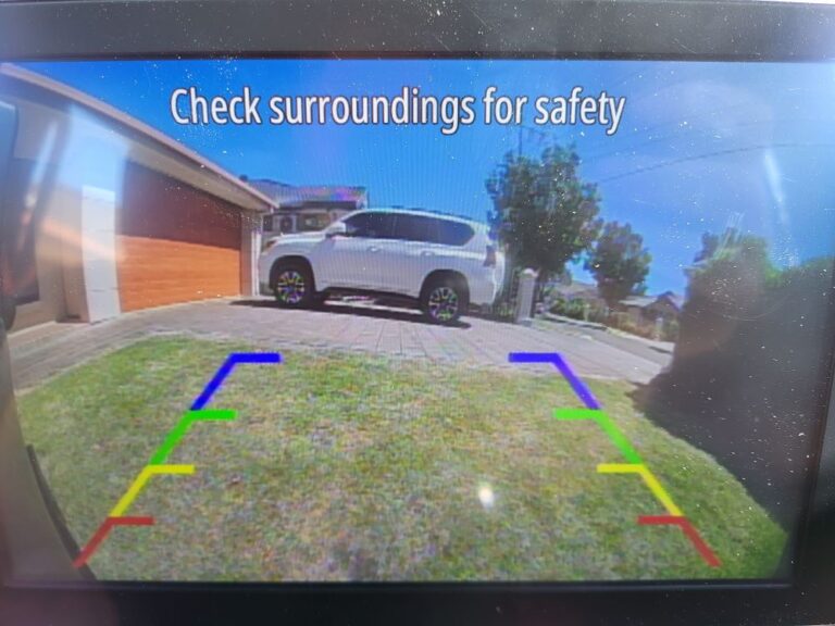 HD Reverse Facing Auxiliary Camera with Guide Lines - Trac Electronics